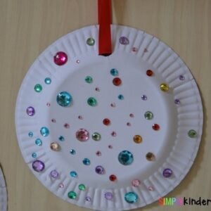 Paper Plate Christmas Ornaments - Simply Kinder