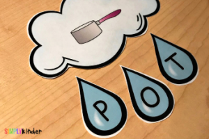 Free Printable Short Vowel Word Match - Simply Kinder