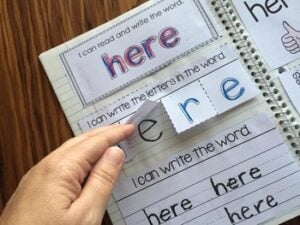 Sight Words Interactive Notebook - Simply Kinder