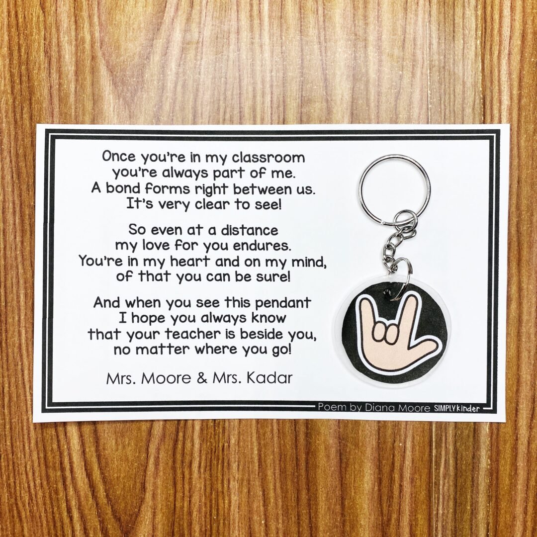 End of Year Hallway Poem and Keychain - Simply Kinder
