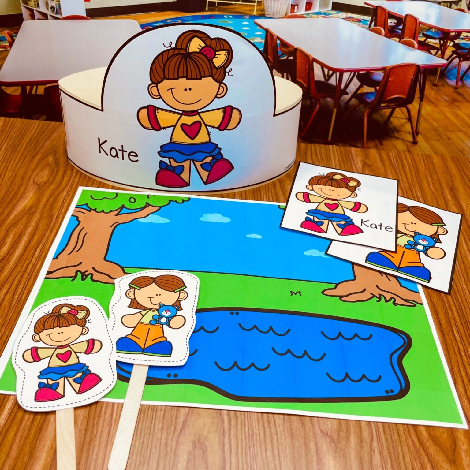 CVCe A Readers Theater for Kindergarten | The Lake - Simply Kinder
