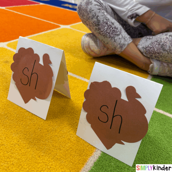 November Phonics Activities - Simply Kinder